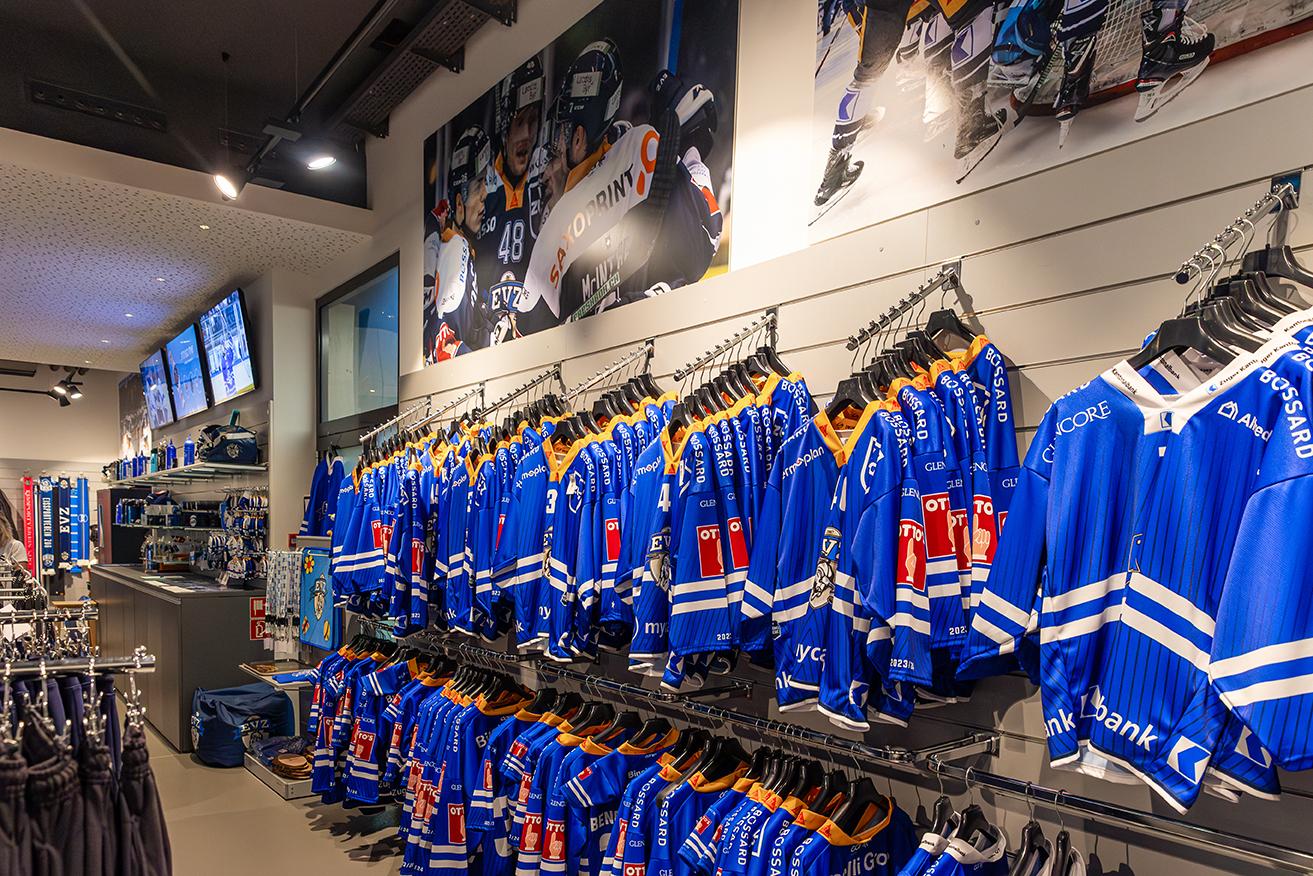 Fanshop Öffnungszeiten | EVZ
